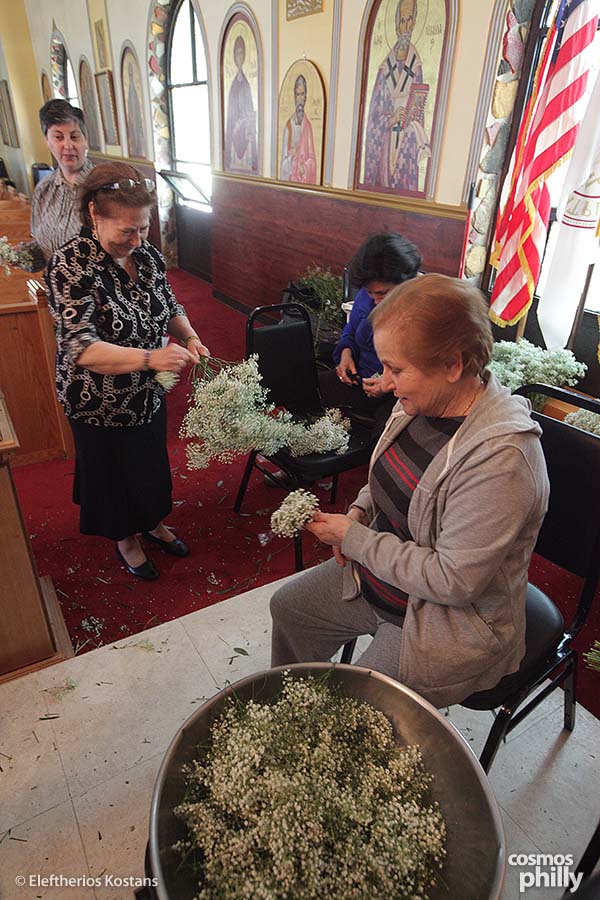 Christ's Epitafio Brings Out Church Decorators At Evangelismos ⋆ Cosmos ...
