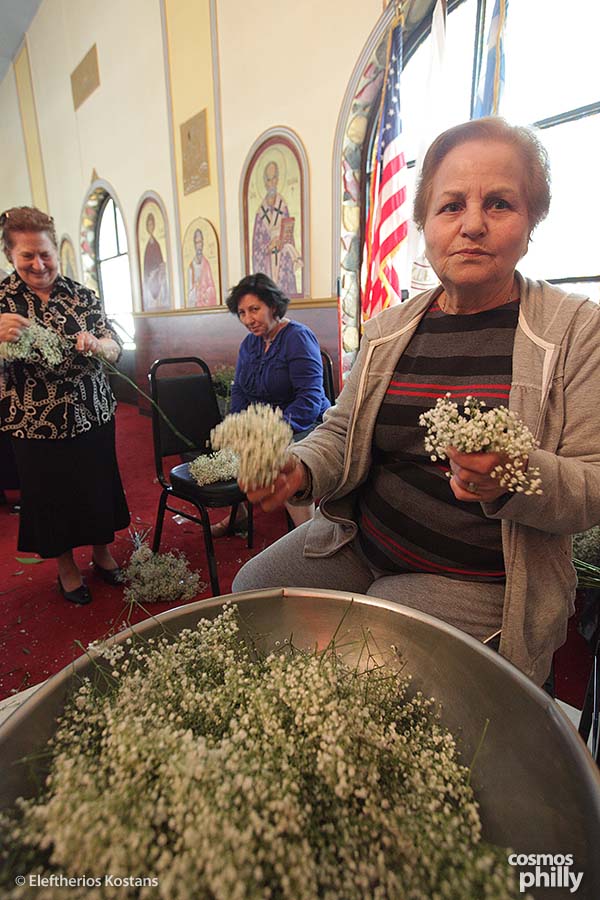 Christ's Epitafio Brings Out Church Decorators At Evangelismos ⋆ Cosmos ...