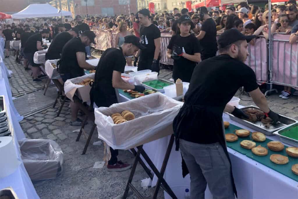 Akis Petretzikis: Greece’s Most Beloved Chef ⋆ Cosmos Philly